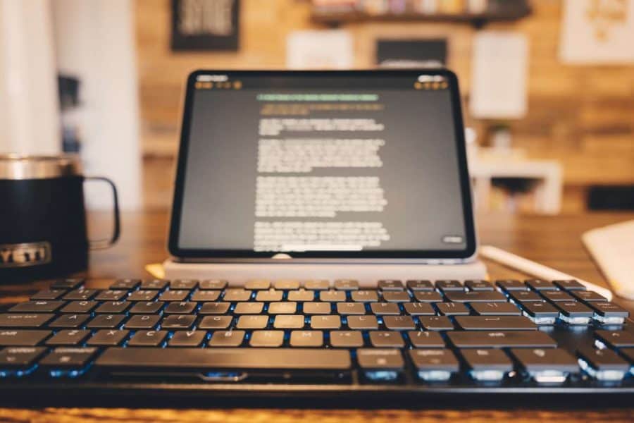 A Brief Review of the Keychron Bluetooth Mechanical Keyboard for iPad ...